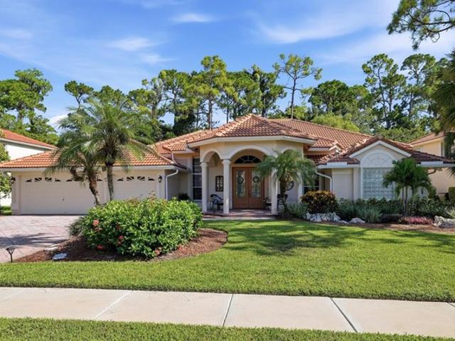 606 Cypress Green Cir, Wellington, FL 33414