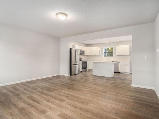 606 Arizona Boulevard