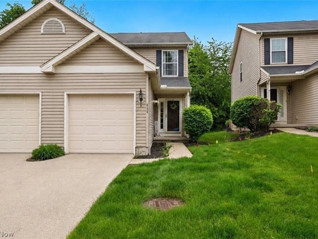 606 Birch Hill Dr, Medina, OH 44256