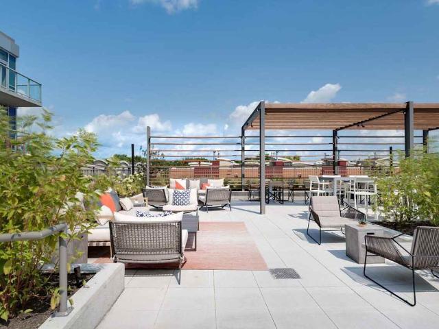606 Blue 1 Bedroom Apartment for Rent at 1743 N Leavitt St, Chicago, IL 60647 West Town