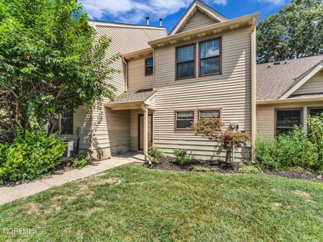 606 Bluebell Dr, Jackson, NJ 08527