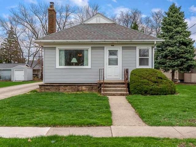 606 Grand Ave, Loves Park, IL 61111
