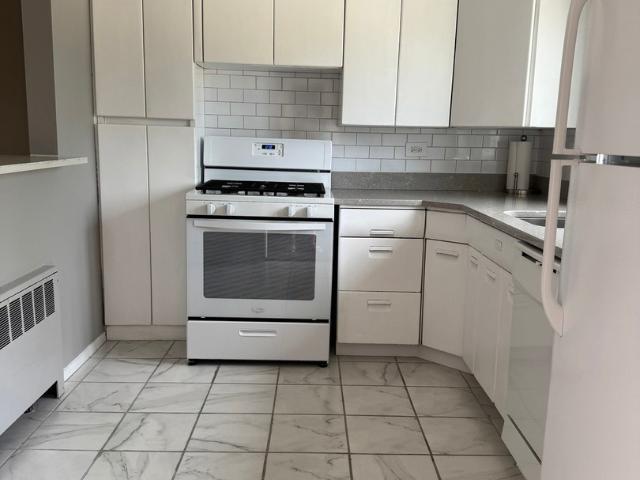 606 Green Bay Road # 2A