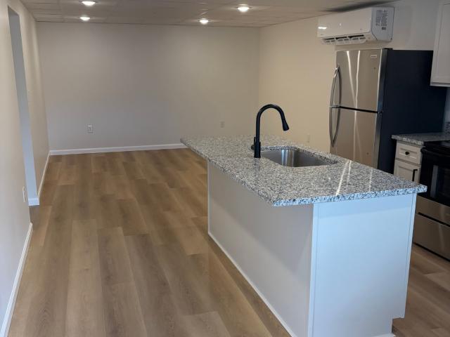 606 Dover Rd # 1