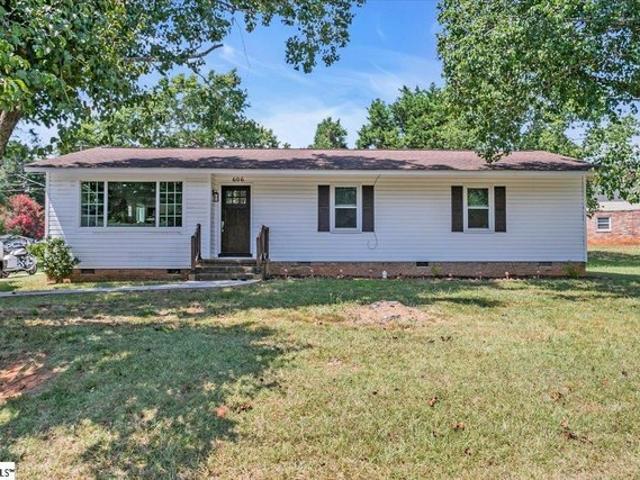 606 Davenport Rd, Simpsonville, SC 29680
