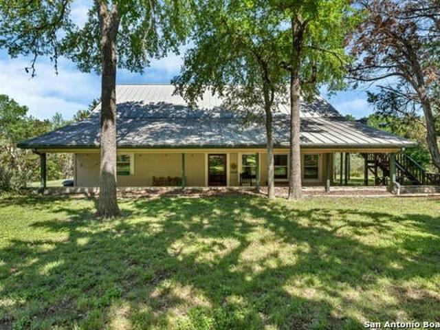 606 Deer Lake Cv, Wimberley, TX