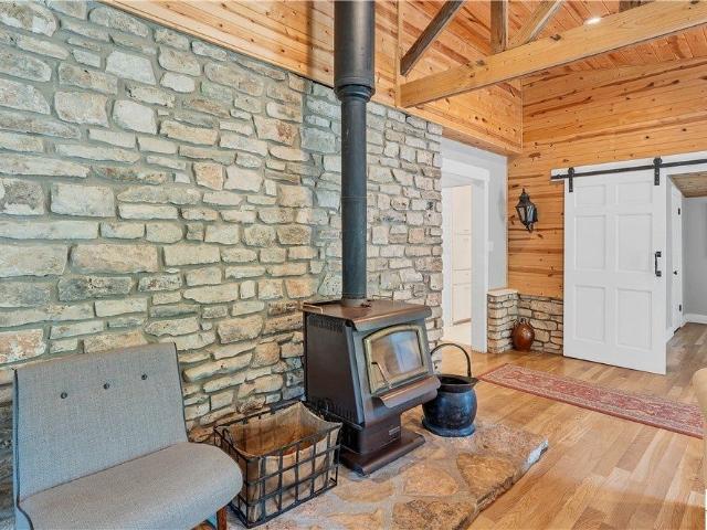 606 Deer Lake Cv, Wimberley, TX