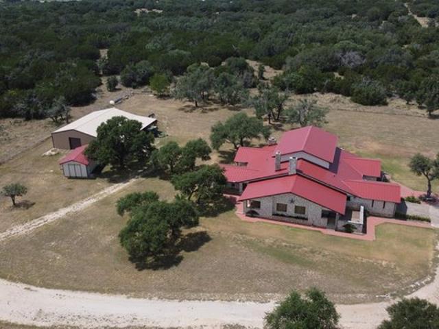 606 FM 2340, Lampasas, TX 76550