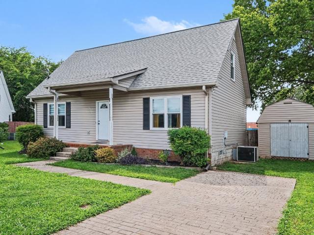 606 Fairgrounds Ct