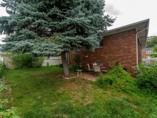 606 Knopf St, Linden, NJ 07036 | MLS #4038