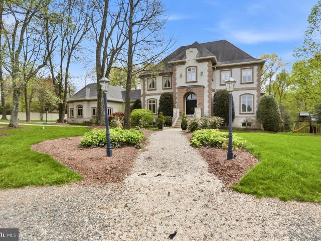 606 Kentland Dr, Great Falls, VA 22066 | MLS #VAFX2297 | Compass