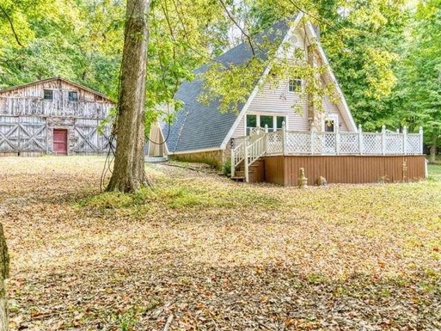 606 Happy Landing Rd, Glasgow, KY 42141