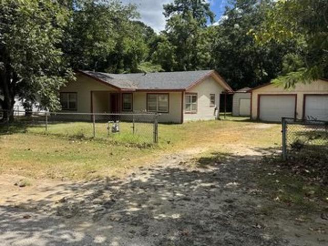 606 Hickory St, Colmesneil, TX 75938
