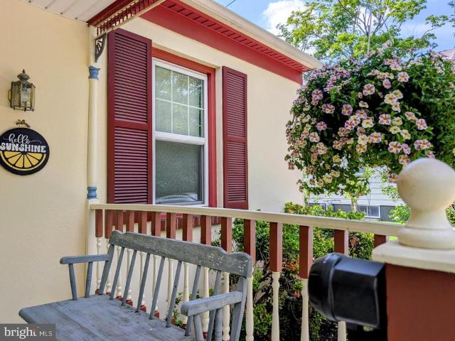 606 Highland Terrace