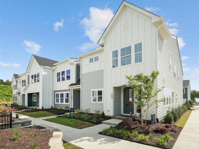 606 Hillfarm Drive