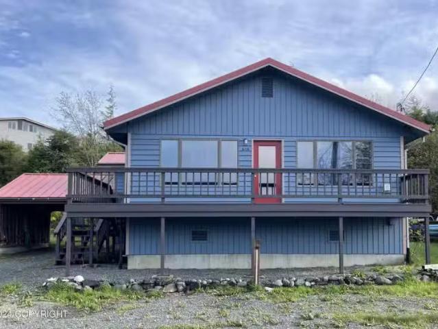 606 OCEANVIEW DR, CRAIG, AK 99921 Single Family Residence For.