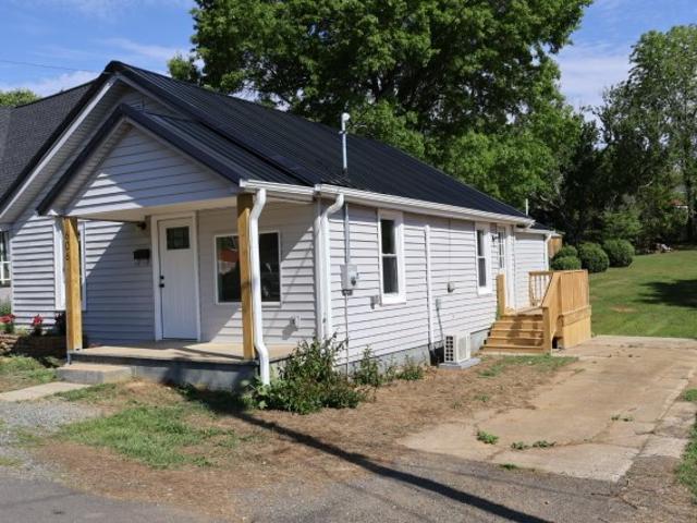 606 Old Town St