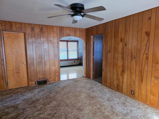 606 Locust Street