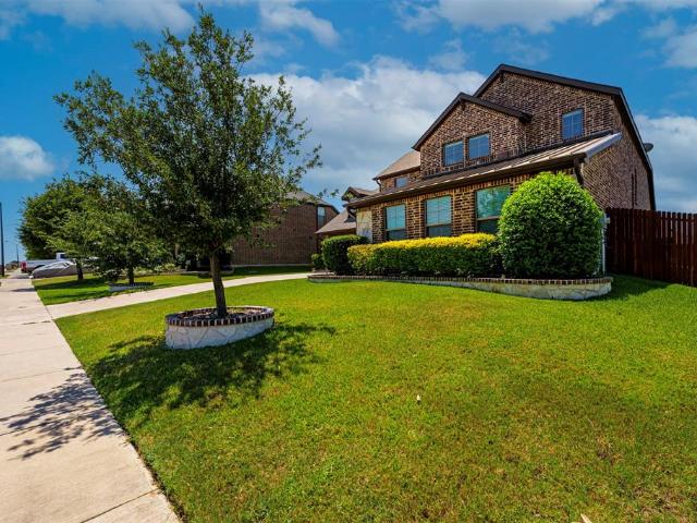 606 Lonesome Dove Drive