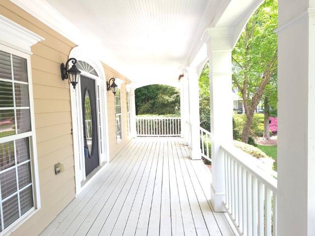 606 Lake Shore Court