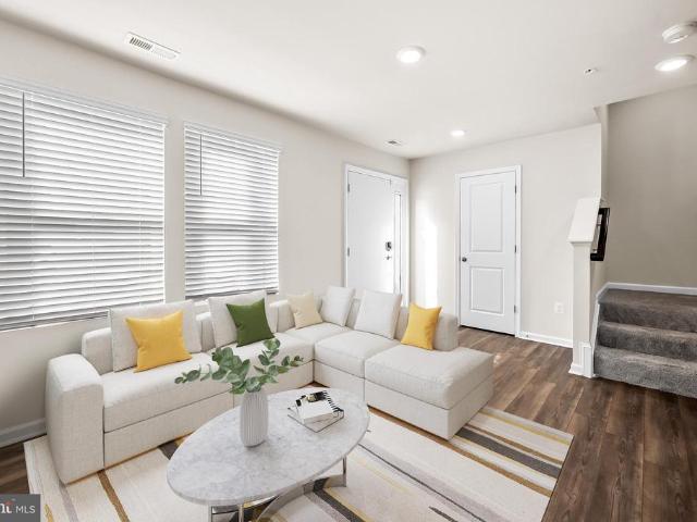 606 Mozart Way