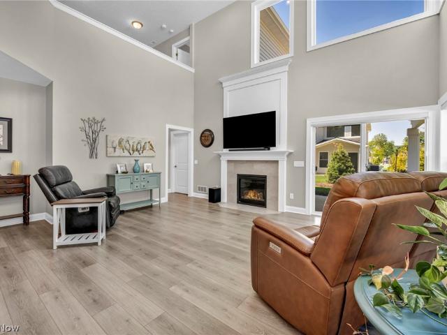 606 Monteforte Court 43