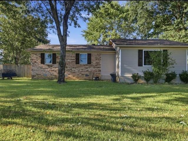 606 Meadow Cir, Beebe, AR 72012