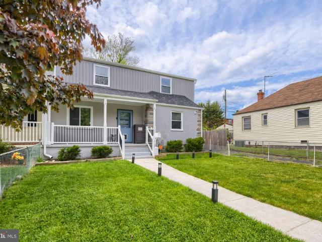 606 Meadow Road