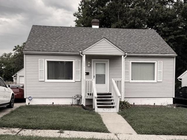 606 Miriam Ave, Rockford, IL 61101