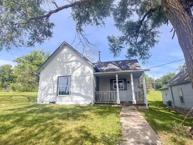 606 N 3rd Street