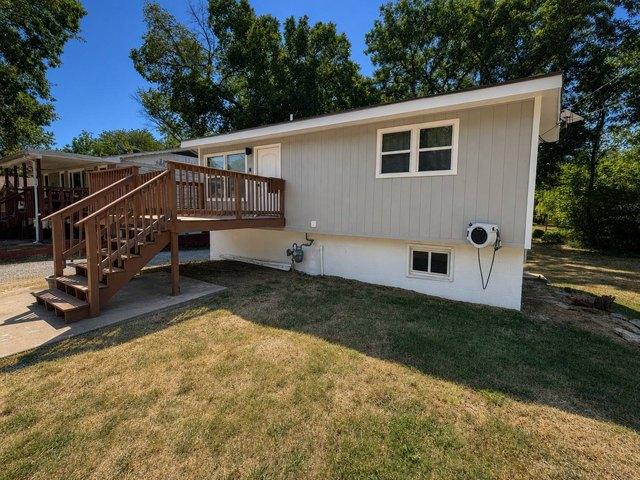 606 N Willow St, Coffeyville, KS 67337