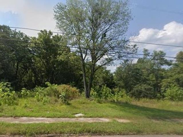 606 N Brewer St, Paris, TN 38242