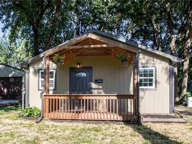 606 Niagara St, Holden, MO 64040
