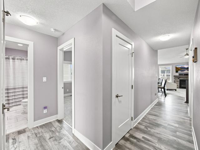606 NW Reinhart Drive