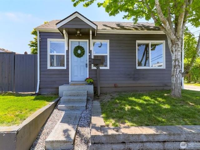606 S 61st St, Tacoma, WA 98408