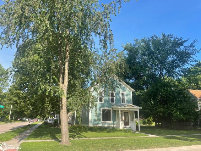 606 S 3rd Street