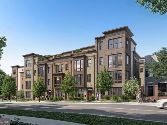 606 S Alfred St, Alexandria, VA 22314