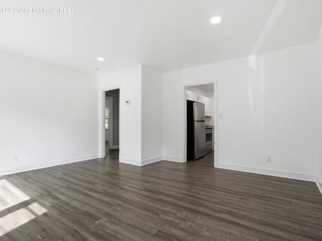 606 S Moore Road