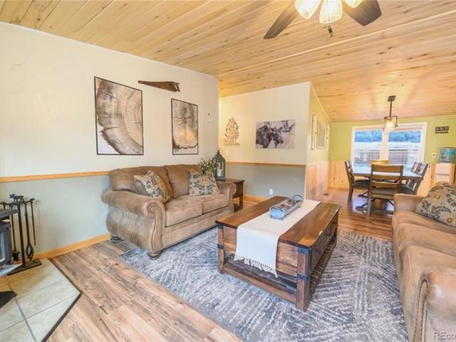 606 Shannon Rd, Cotopaxi, CO 81223
