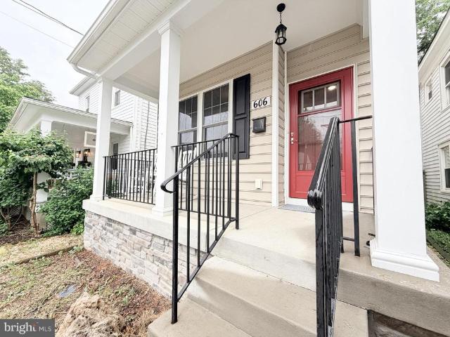 606 Shepherd Street