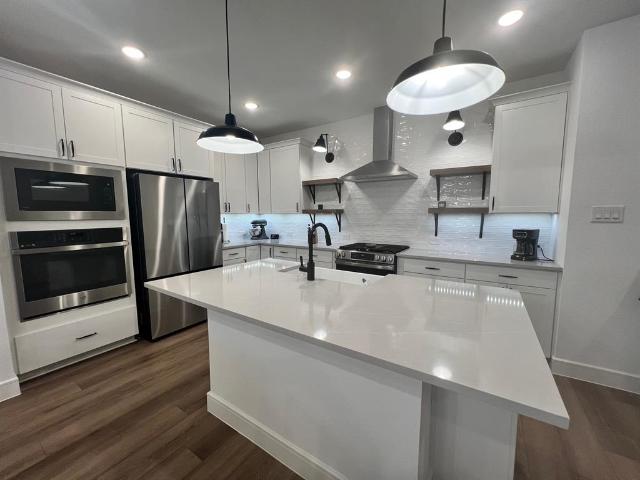 606 Sunflower Trail