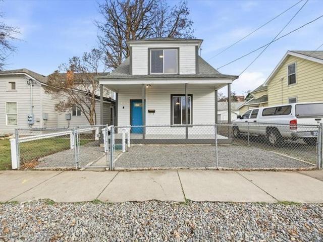 606 SW 2nd St, Pendleton, OR 97801