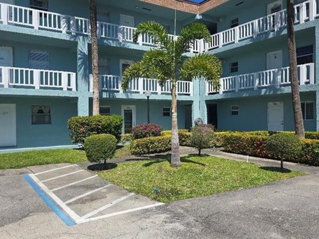 606 SW Natura Blvd Apt 208, Deerfield Beach, FL 33441