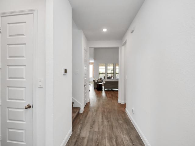 606 Round Lake Drive