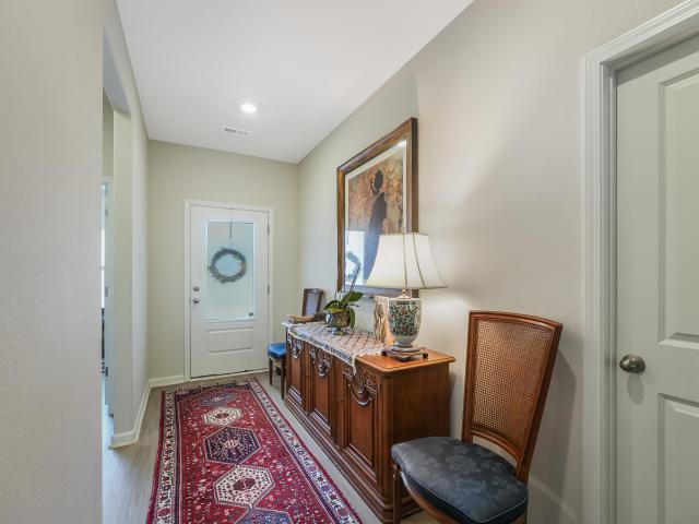 606 Rhino Bend