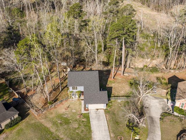606 Ridge Way