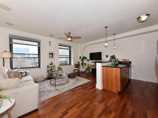 606 W Wisconsin Ave Unit 405, Milwaukee, WI 53203