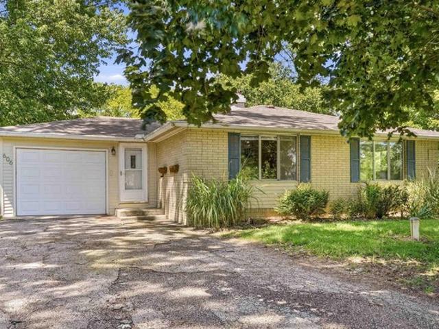 606 W Elm St, North Webster, IN 46555