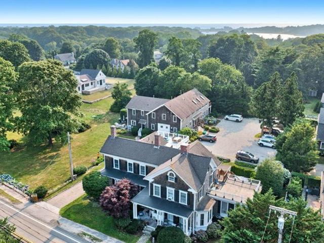 606 W Falmouth Hwy Unit 4, Falmouth, MA 02540