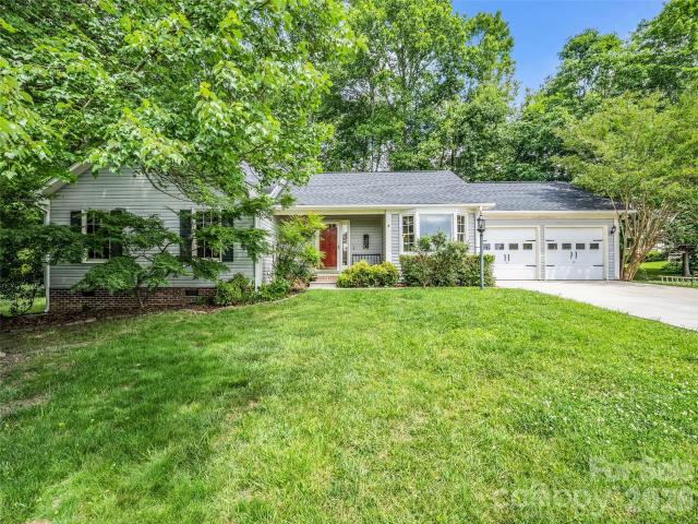 606 Woodberry Court